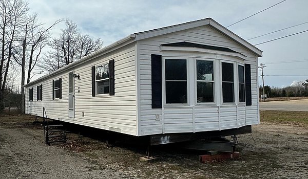 SOLD 1995 Artcraft from Phil & Lee's Homes - Phil & Lee's Homes