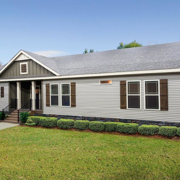 Sun Valley Series / Charis House SVM-7404 built by Deer Valley Homebuilders