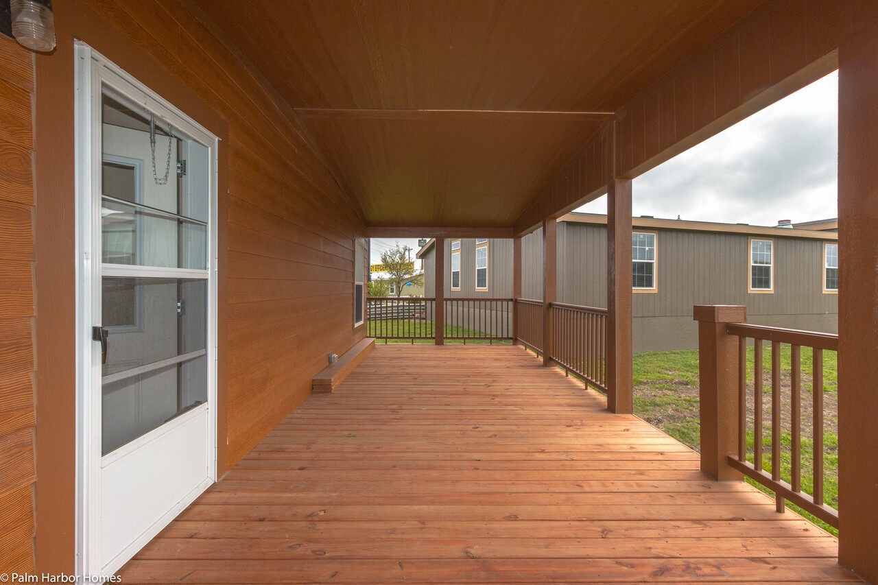 Keystone Great Escape 30643G by Palm Harbor Homes - Palm Harbor Homes