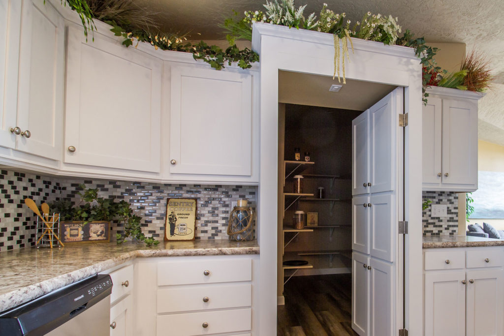 Manufactured Home Decor - KIT Custom Homebuilders